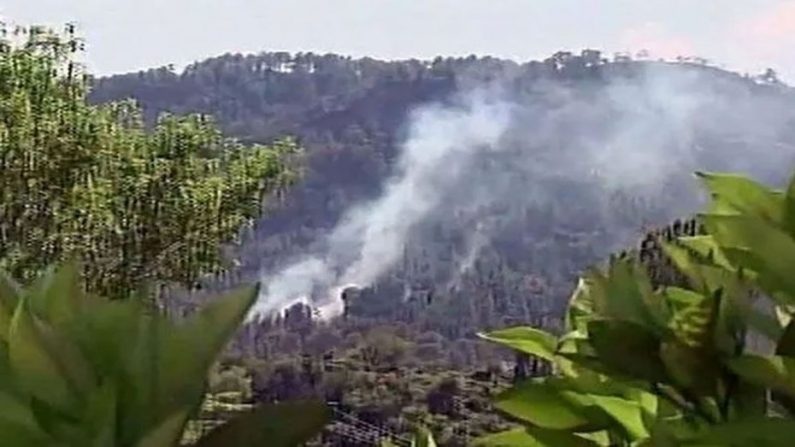 Forest Fire Triggers Fresh Landmine Blasts Along LoC in Poonch ...