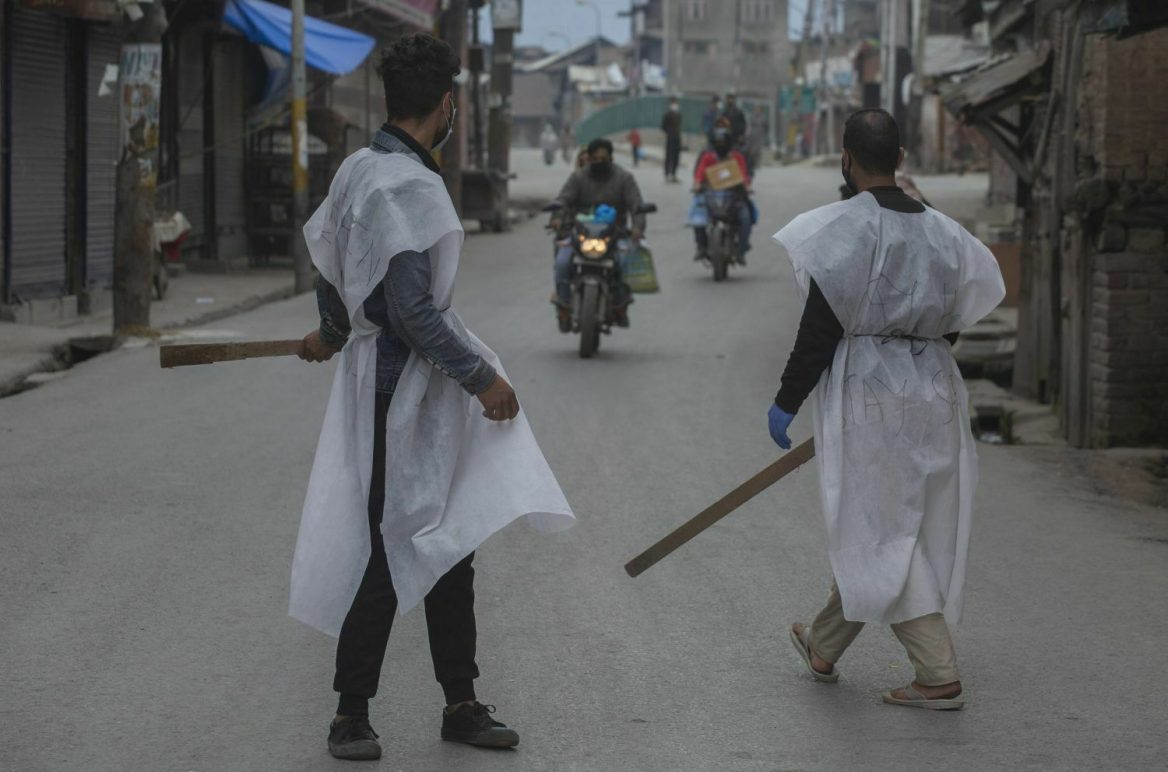In Photos: Ramrods of Kashmir’s Red Zones – Kashmir Observer