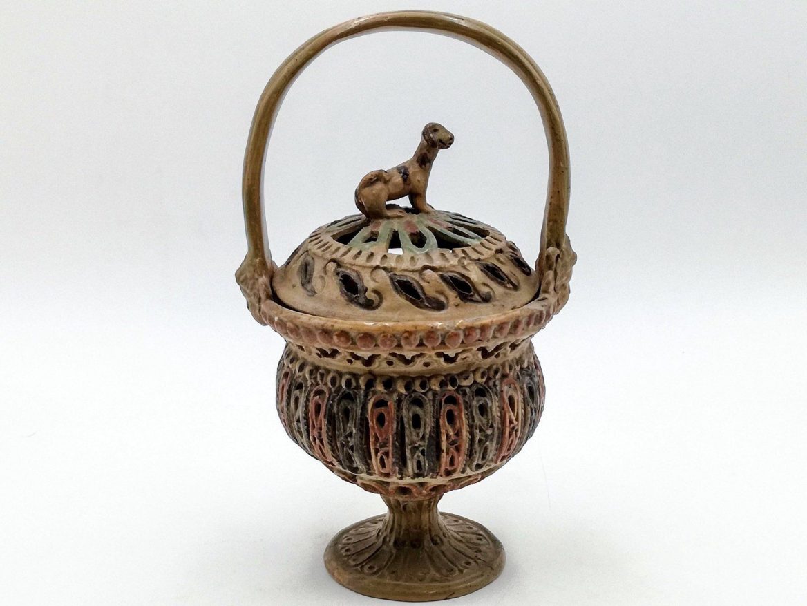 Hearth and History — The Kangir Tales – Kashmir Observer