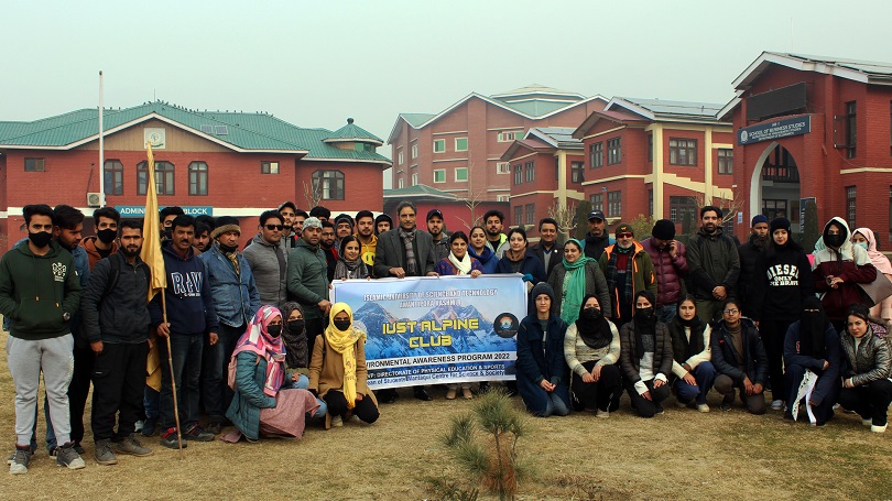 ‘Trekking For Environment Awareness’ Held At IUST – Kashmir Observer