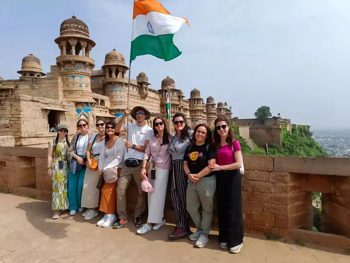 106% Rise In Foreign Tourist Arrivals In India In 2023 For Jan-June ...