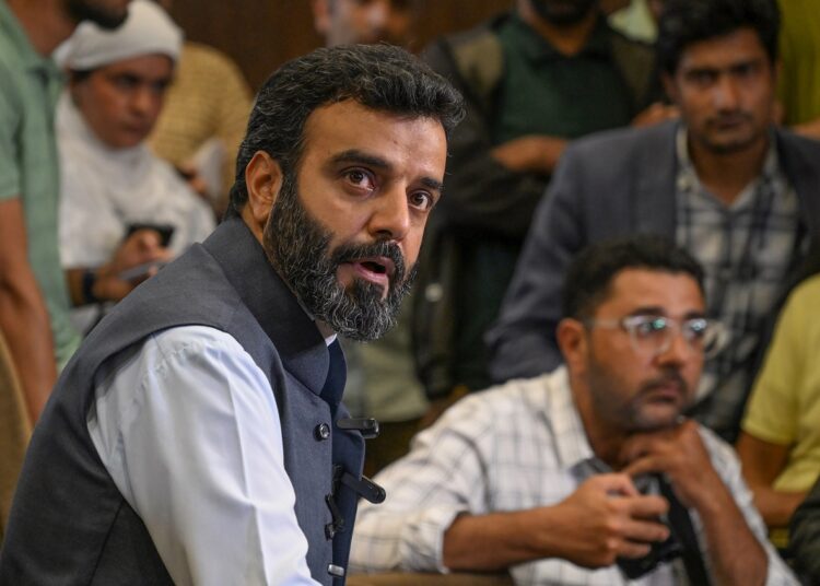 From Tragedy To Controversy: Ruhullah’s Rise As A Politician – Kashmir ...
