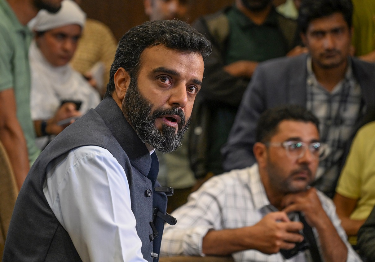 NC Leader Ruhullah Questions ECI On ‘Overnight’ Transfers – Kashmir ...
