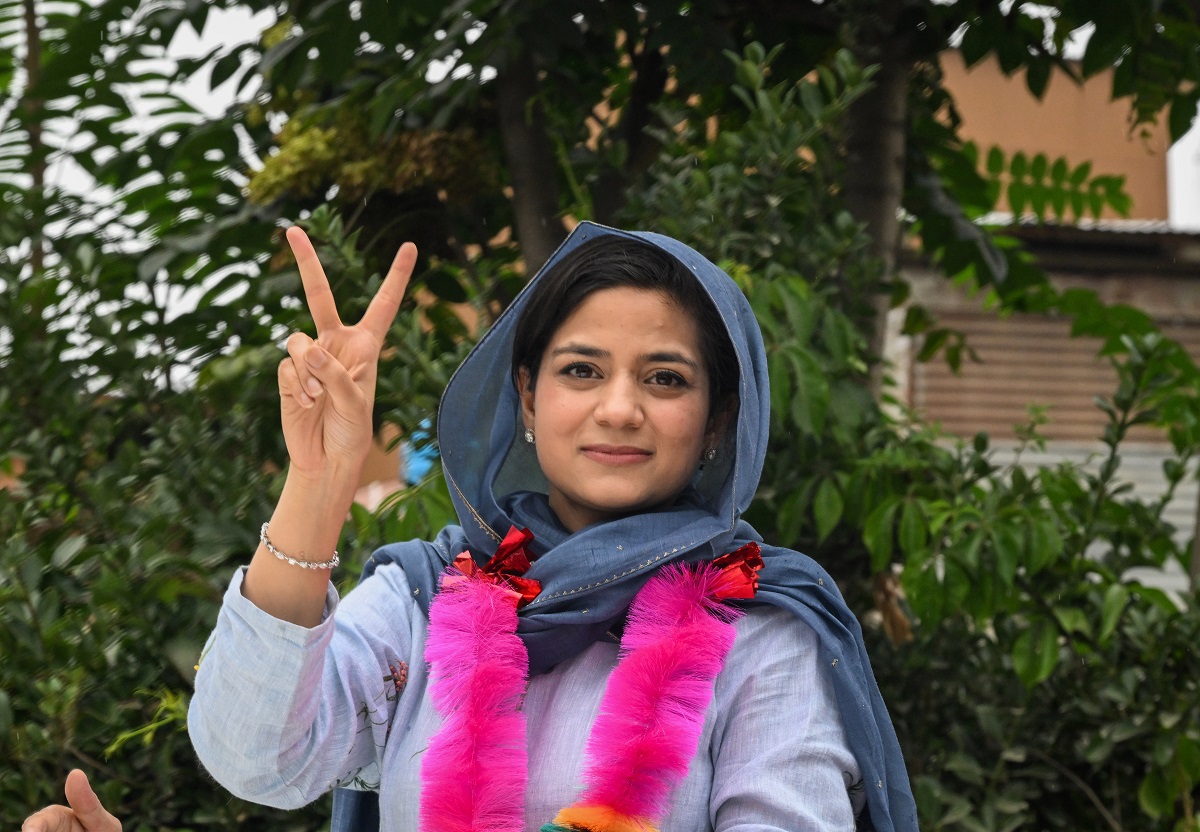 PDP’s Iltija Mufti Files Nomination From Bijbehara – Kashmir Observer