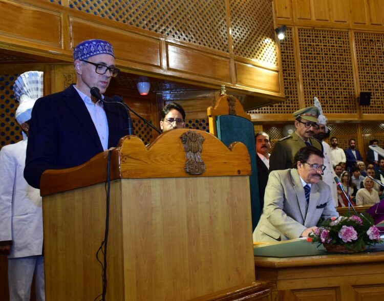 J&K MLAs Take Oath, Omar Takes Pledge In Kashmiri – Kashmir Observer
