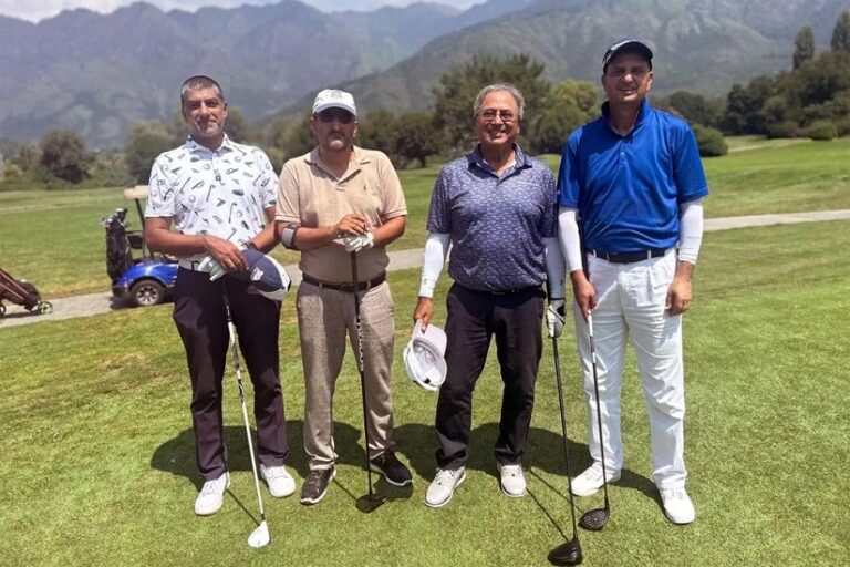 Majid Khan Lifts RSGC Handicap Challenge Cup – Kashmir Observer