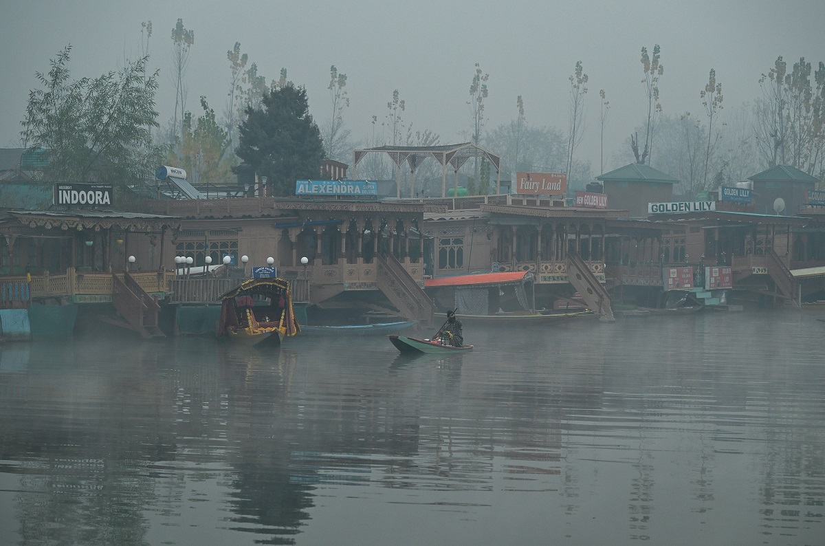 Night Temperature Rises In Kashmir, Srinagar Records 1.8 Degrees ...