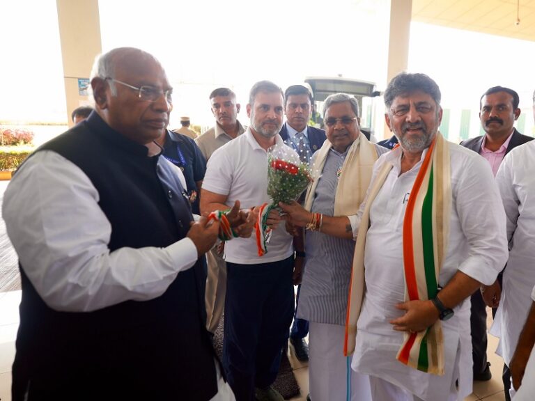 Congress Charts 2025 Roadmap at CWC Meet – Kashmir Observer