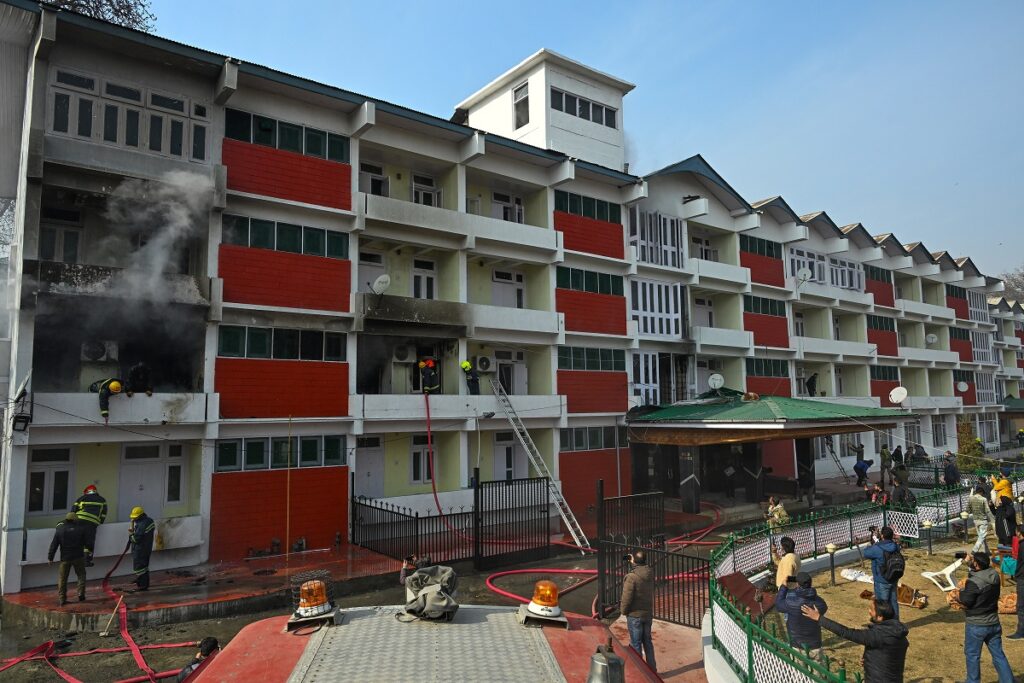Fire In MLA Hostel Building In Srinagar – Kashmir Observer