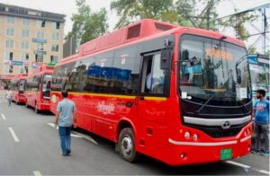 The Daily Struggle of Kashmiri Women on Smart City Buses – Kashmir Observer