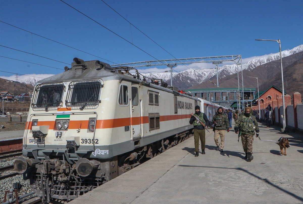 Train To Kashmir: 22-Bogie Train’s Trial Run Successful On Katra ...