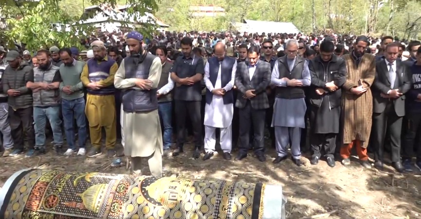 Pahalgam Attack: CM Omar Abdullah Attends Funeral Of Pony Ride Operator ...