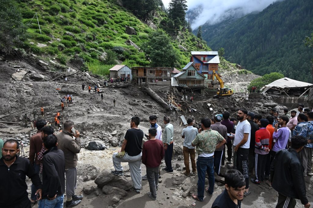 Kishtwar Cloudburst: Anxious Relatives Cling To Hope As Search For Missing Continues – Kashmir ...