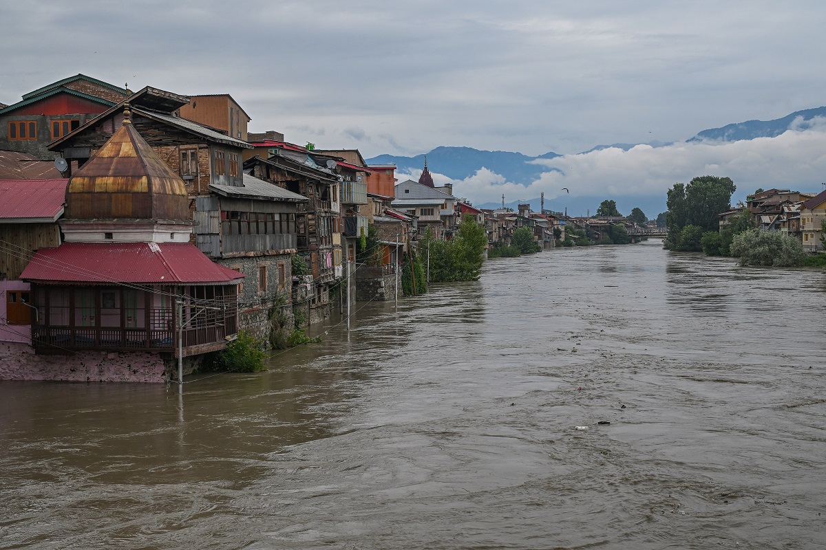 Govt Frames SOP For Jhelum Flood Management – Kashmir Observer