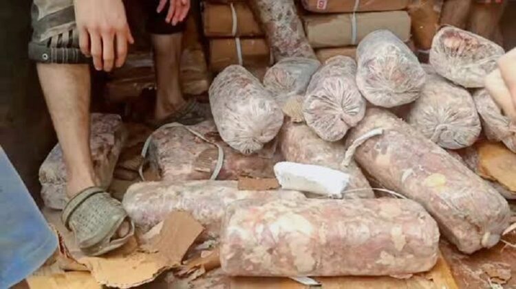 15 Days On, Rotten Meat Scandal Leaves Kashmir in Uncertainty – Kashmir ...