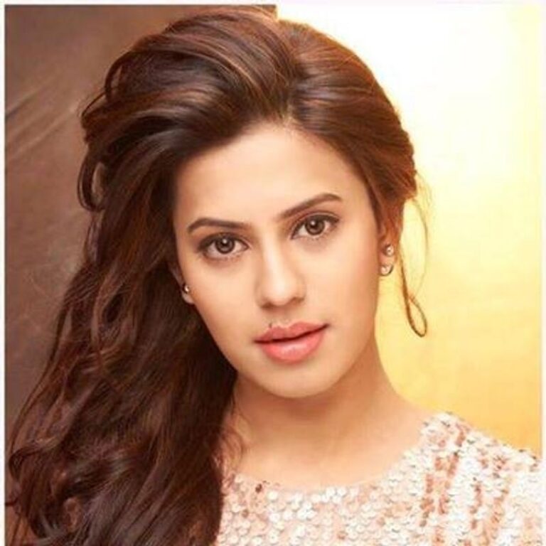 Gold Smuggling Case: Kannada Actress Ranya Rao Penalised ₹102 Crore ...