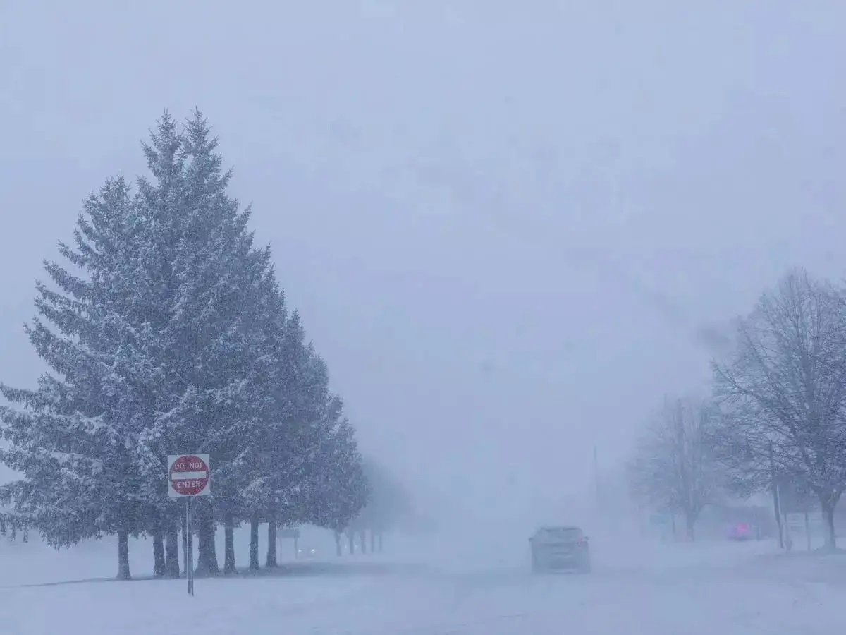 Major Winter Storm Cancels Over 8,000 Flights Across US - Kashmir Observer