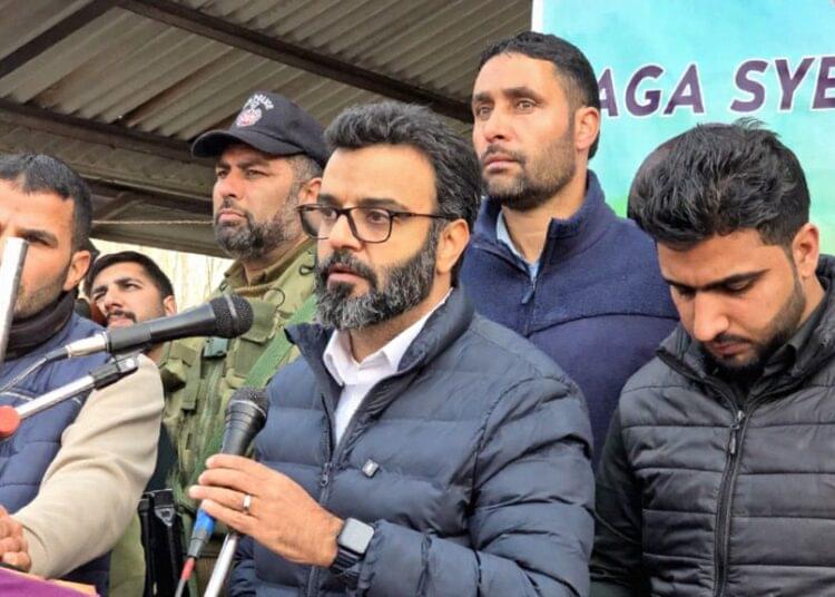 From Tragedy To Controversy: Ruhullah’s Rise As A Politician – Kashmir ...